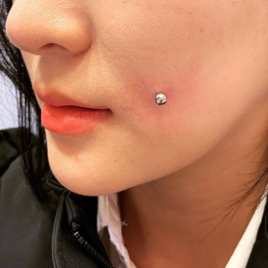 What’s the Dimple Piercing and Why Should You Get It? – Lifestyle Heat ...
